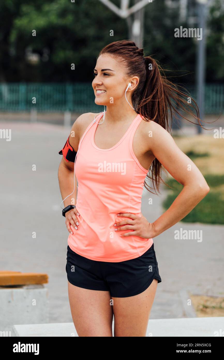 Orange tank hi-res stock photography and images - Alamy