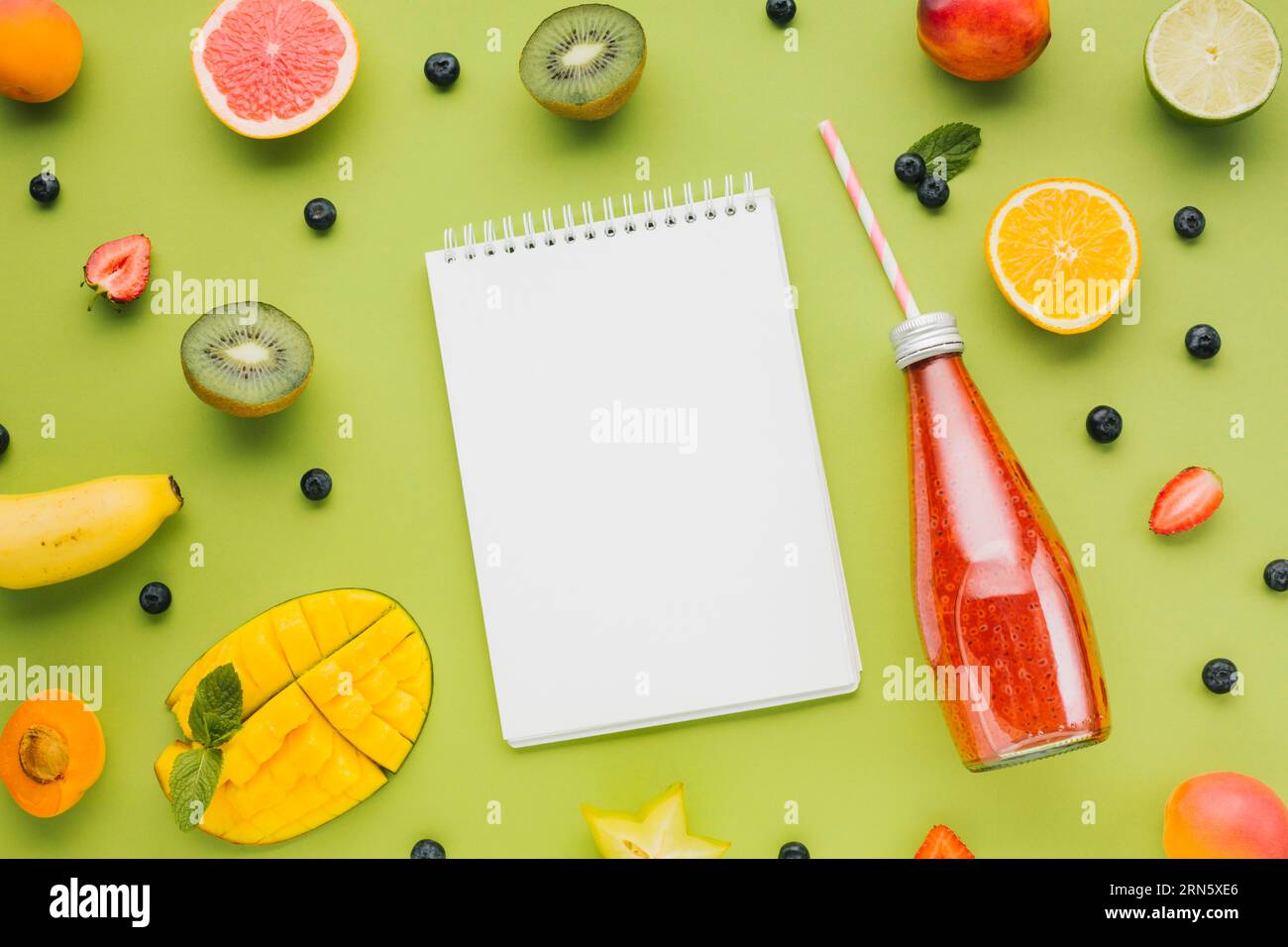 Colorful flat hi-res stock photography and images - Alamy