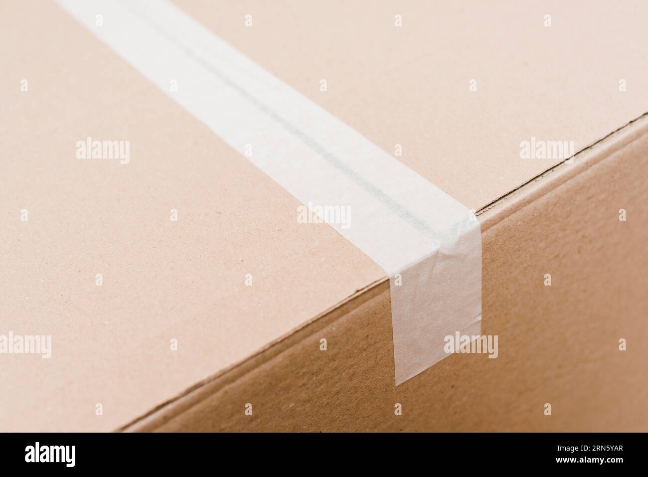 High white cardboard box hi-res stock photography and images - Alamy