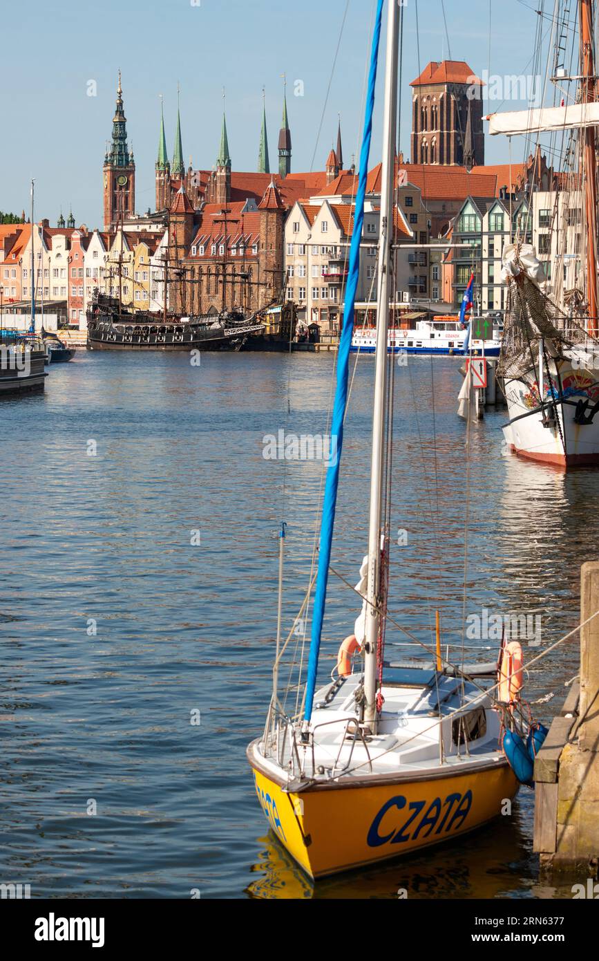 Classic view gdansk hi-res stock photography and images - Alamy