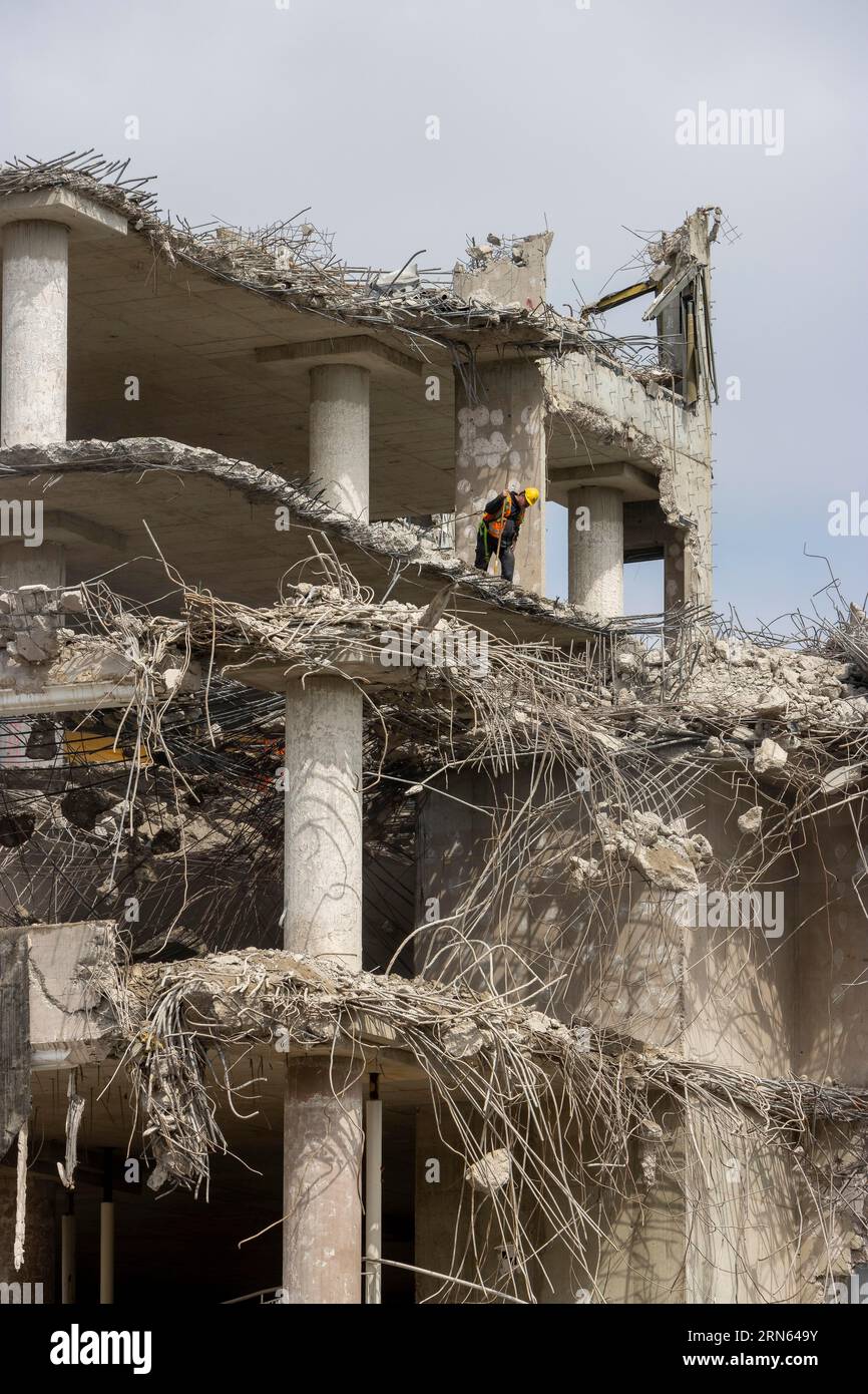 Rebar wires hi-res stock photography and images - Alamy