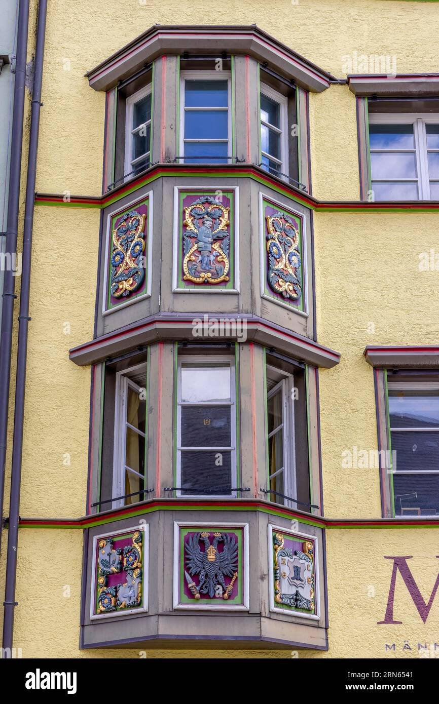 Arched bay window hi-res stock photography and images - Alamy