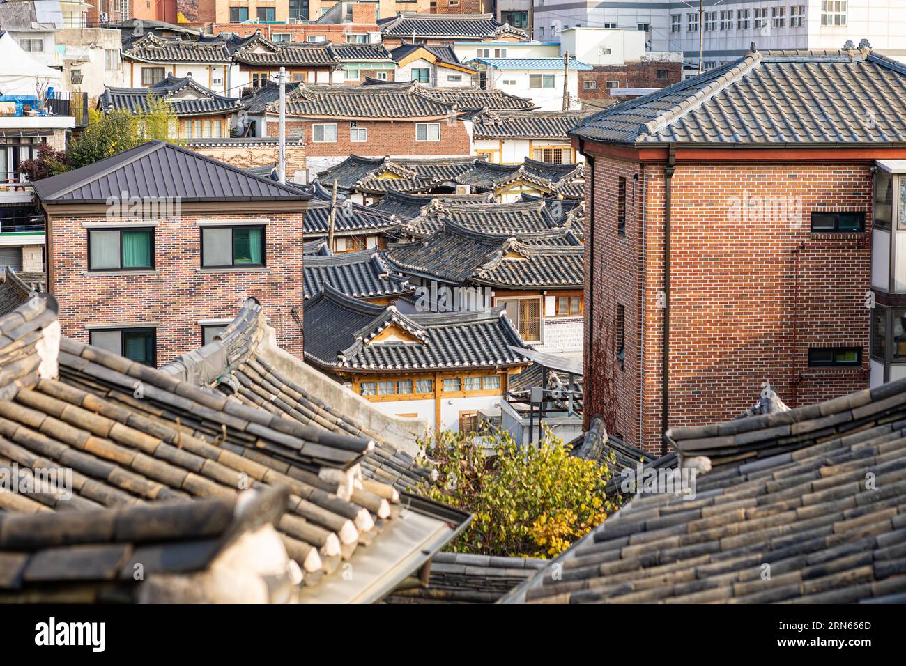 Houses bukchon hanok village hi-res stock photography and images - Alamy