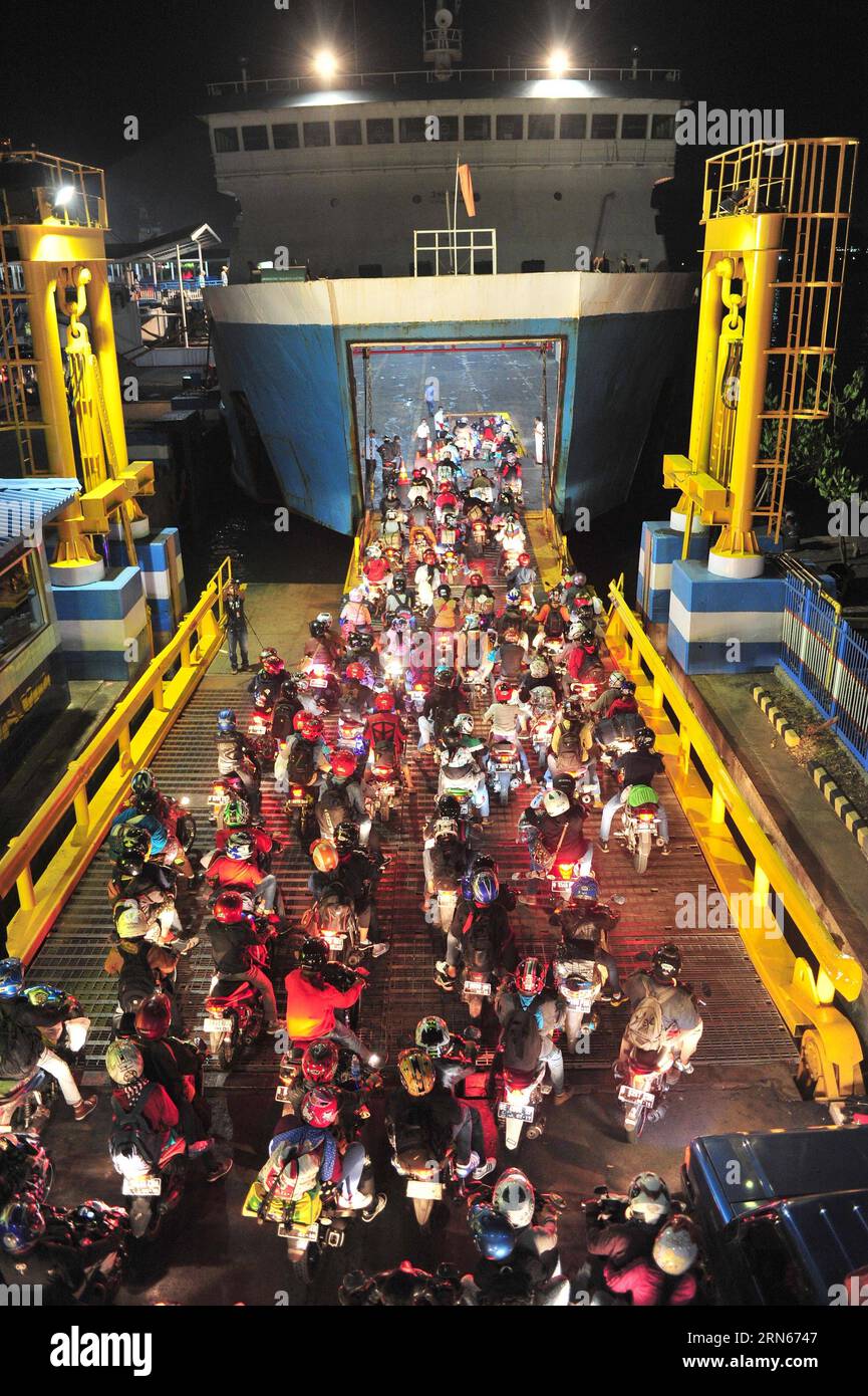 Merak sea port hi-res stock photography and images - Alamy