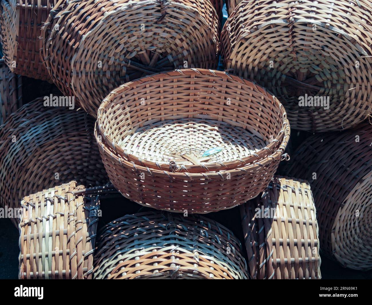 Traditional round wicker baskets hi-res stock photography and images ...