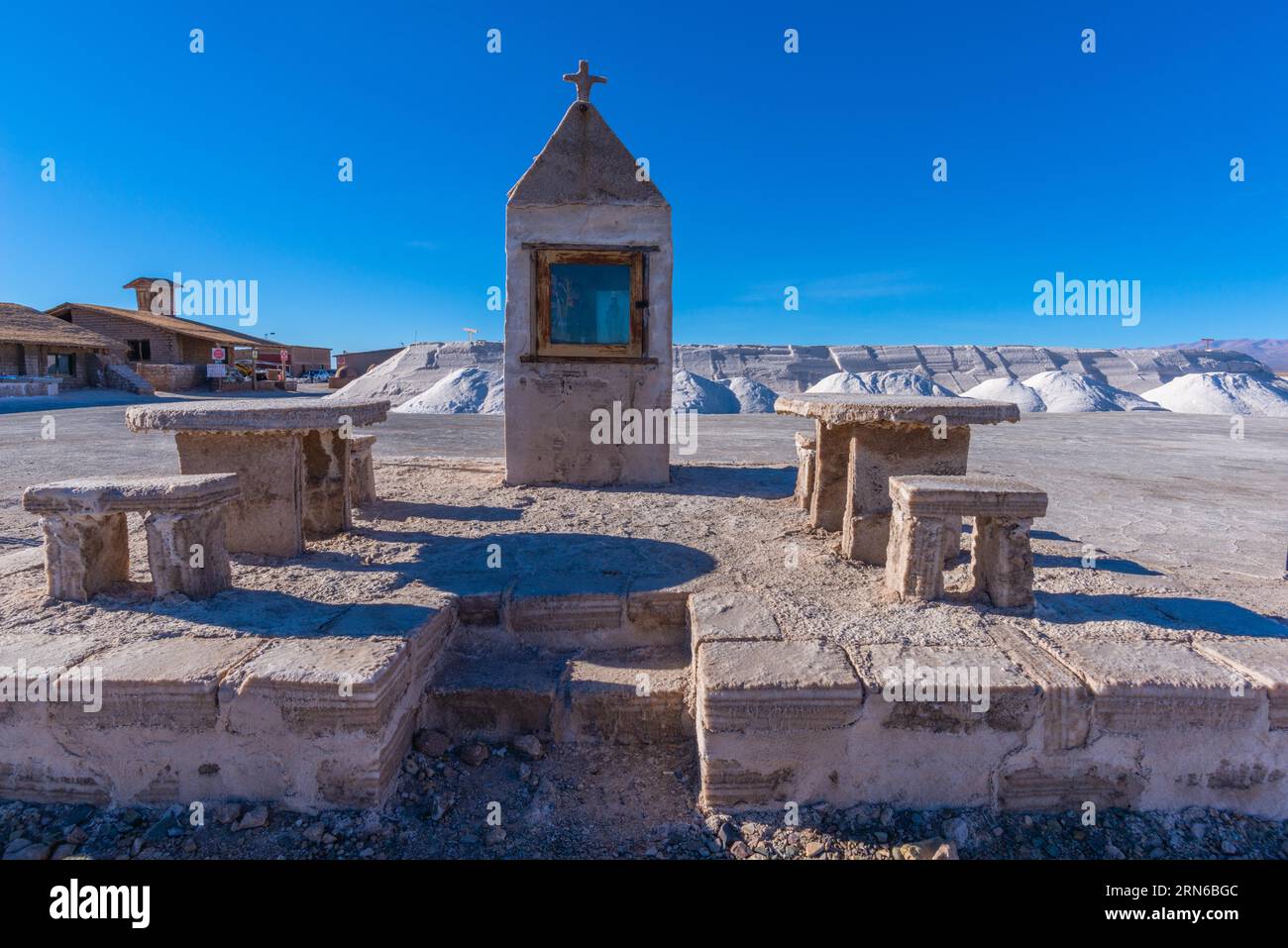 800 sq km salt desert Salinas Grandes, memorial for deceased coarse ...