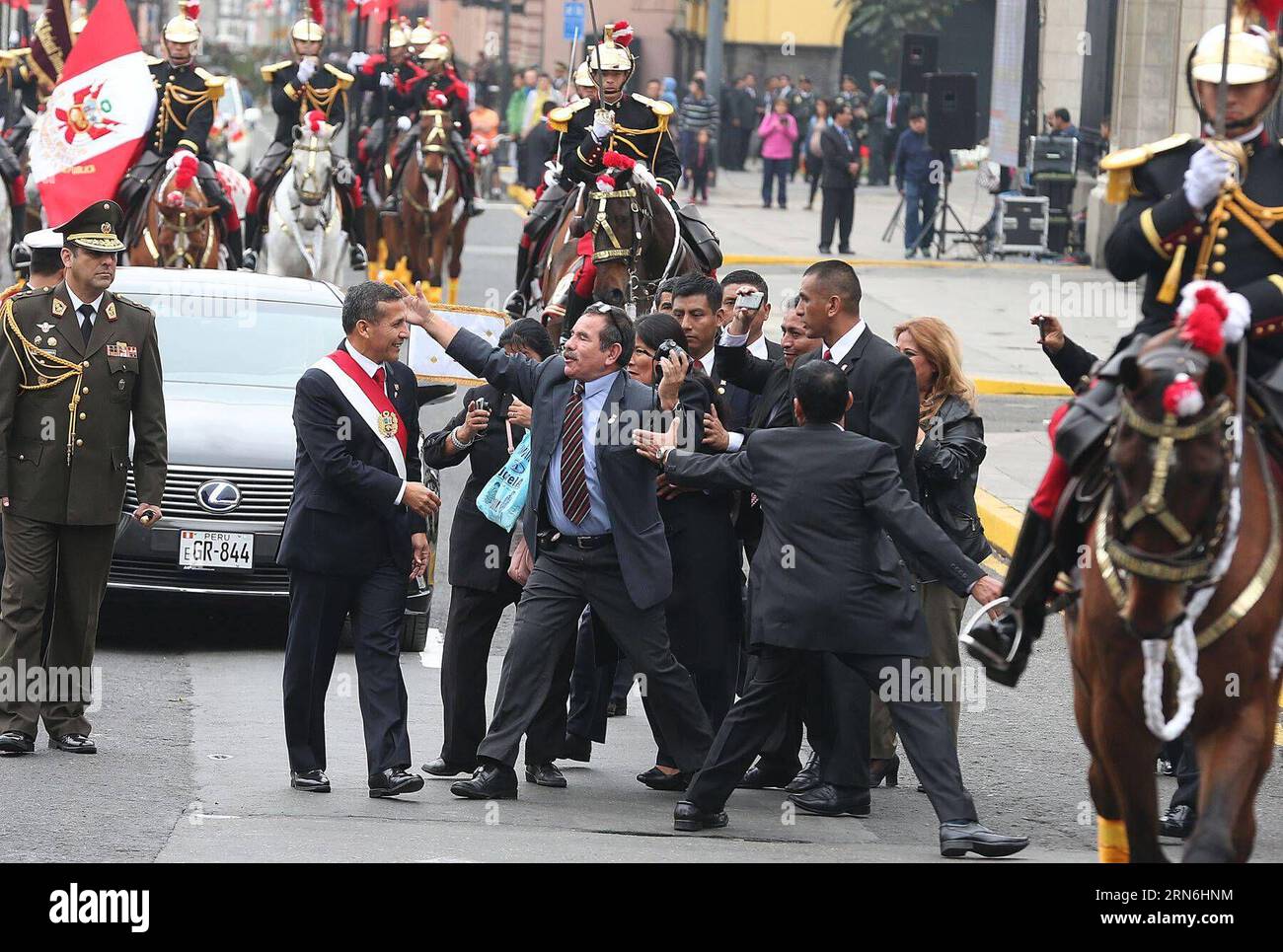 Peru s President Ollanta Humala (2nd L) arrives at the courtyard of the ...