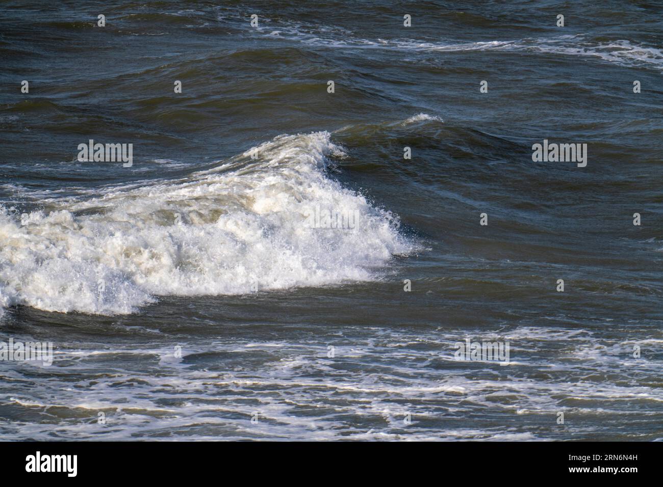Stormy ocean waves hi-res stock photography and images - Alamy