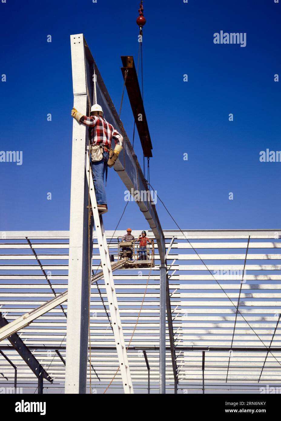 Steel construction usa 1980s hi-res stock photography and images - Alamy