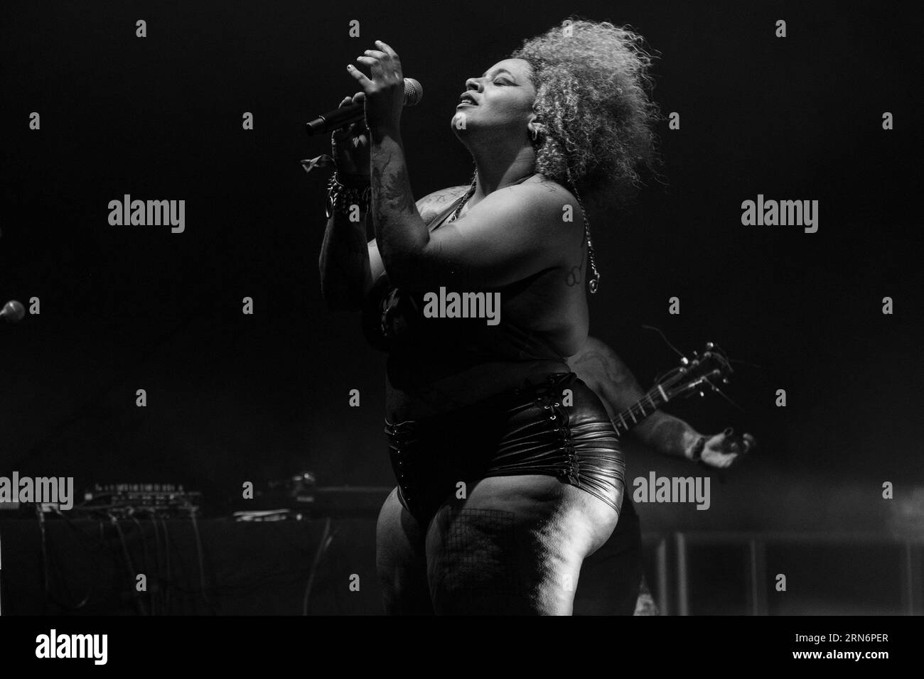 Alli logout hi-res stock photography and images - Alamy