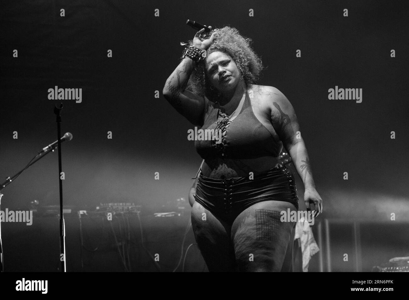 Alli logout hi-res stock photography and images - Alamy