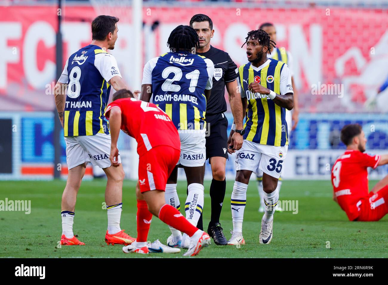 ENSCHEDE, NETHERLANDS - AUGUST 31: Bright Osayi-Samuel (Fenerbahce ...