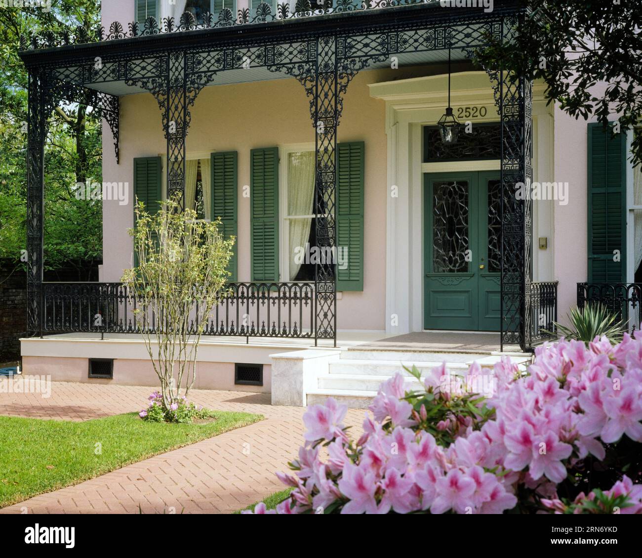 1990s architecture hi-res stock photography and images - Alamy