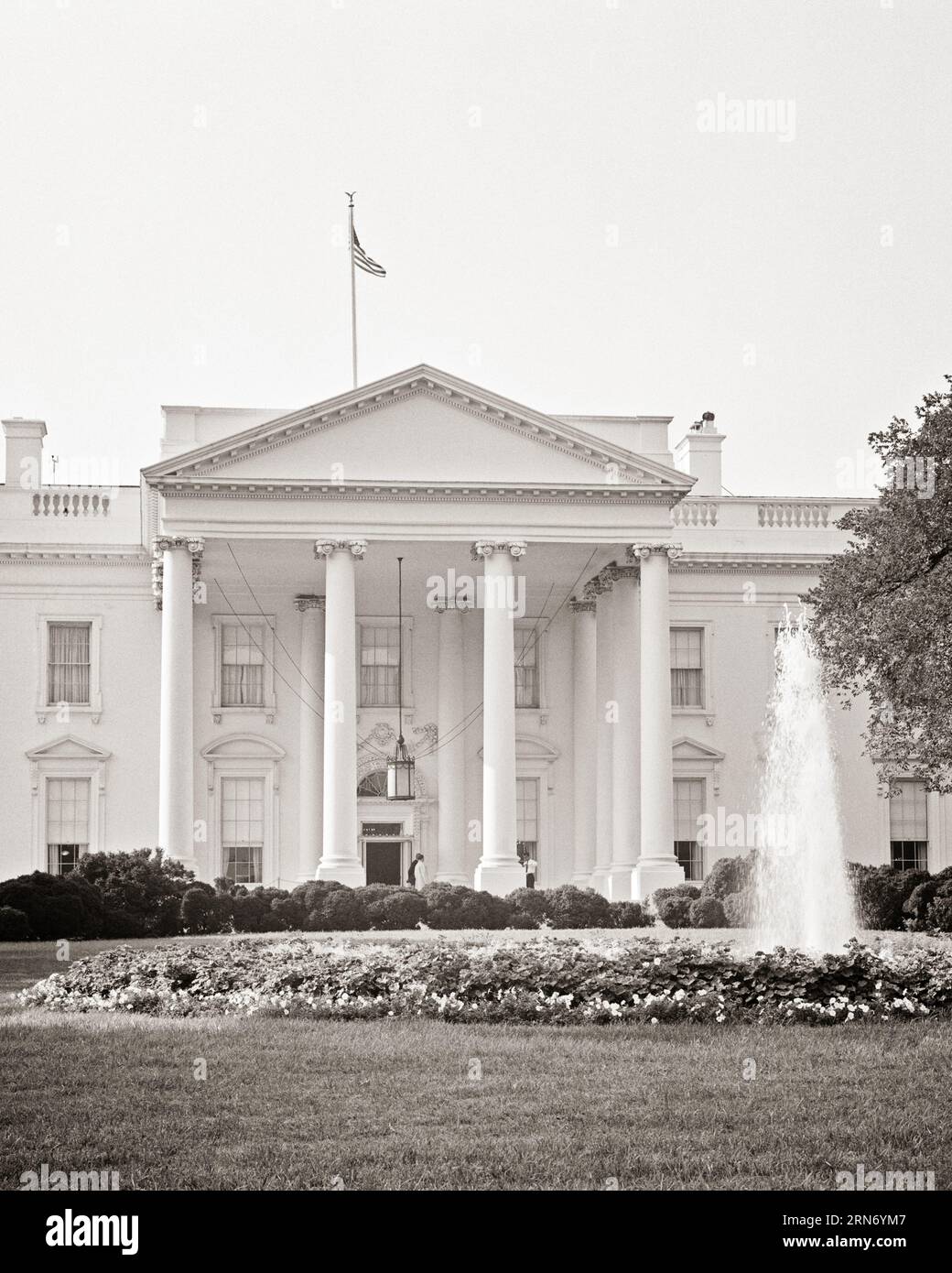 1960s NORTHERN FACADE OF THE WHITE HOUSE WASHINGTON DC USA - r20853 ...