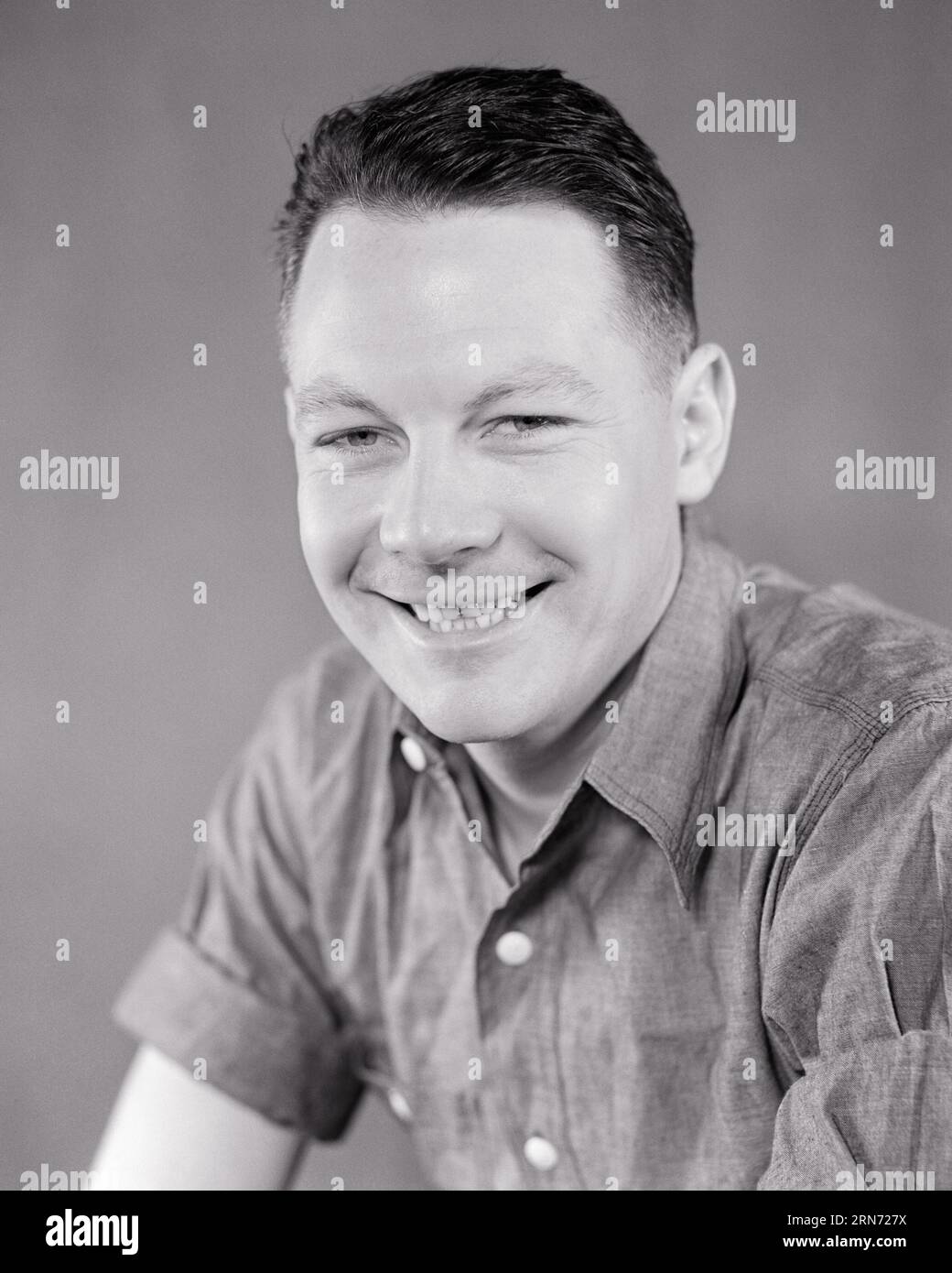1940s man head hi-res stock photography and images - Alamy