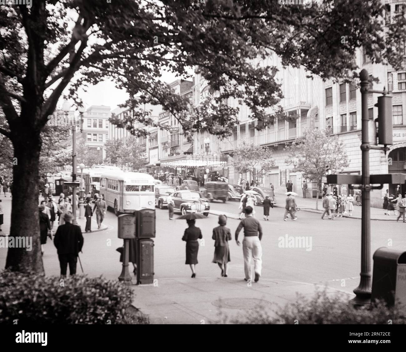 1940s vintage bus hi-res stock photography and images - Alamy