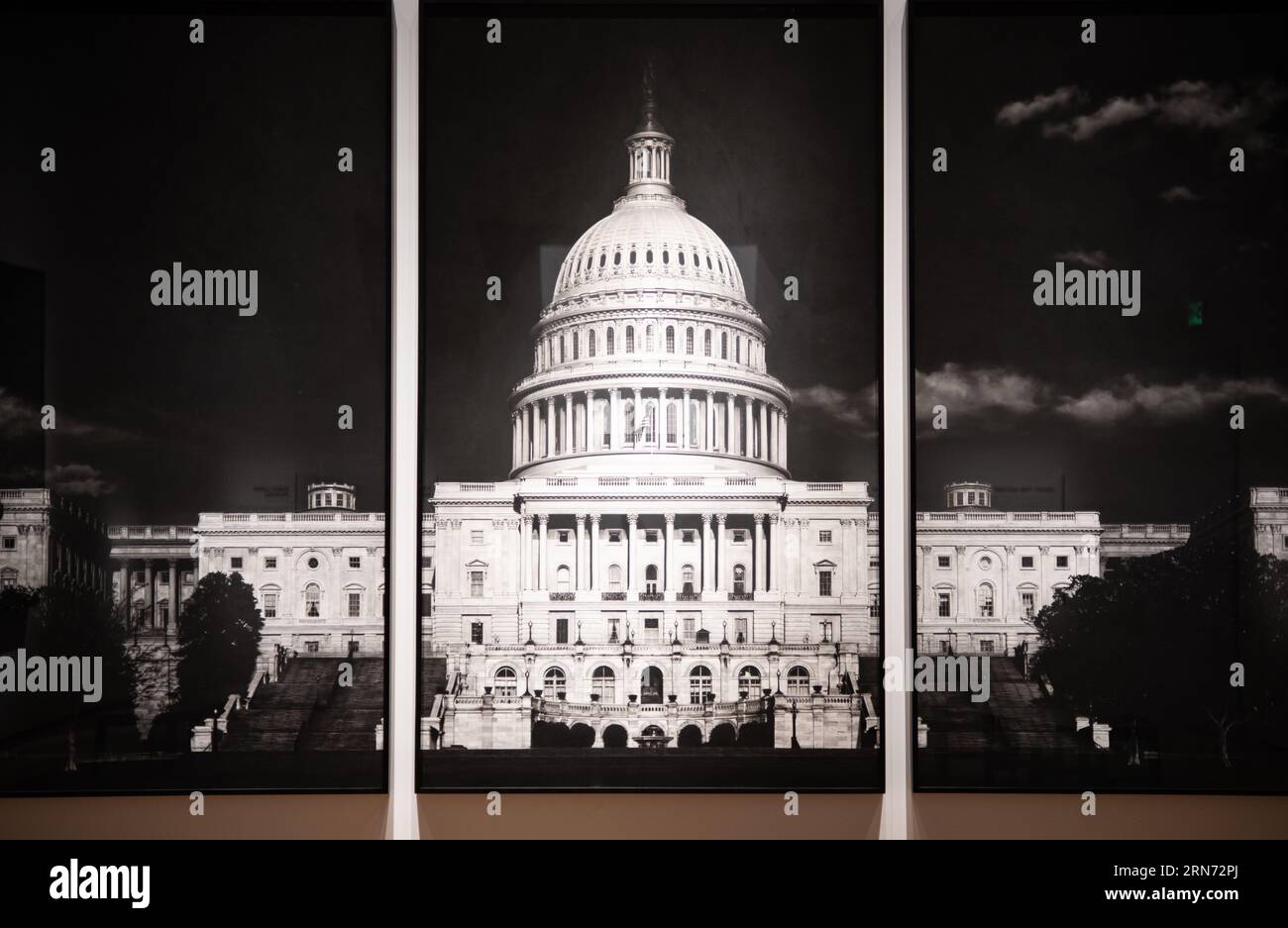 Robert longo artwork hi-res stock photography and images - Alamy