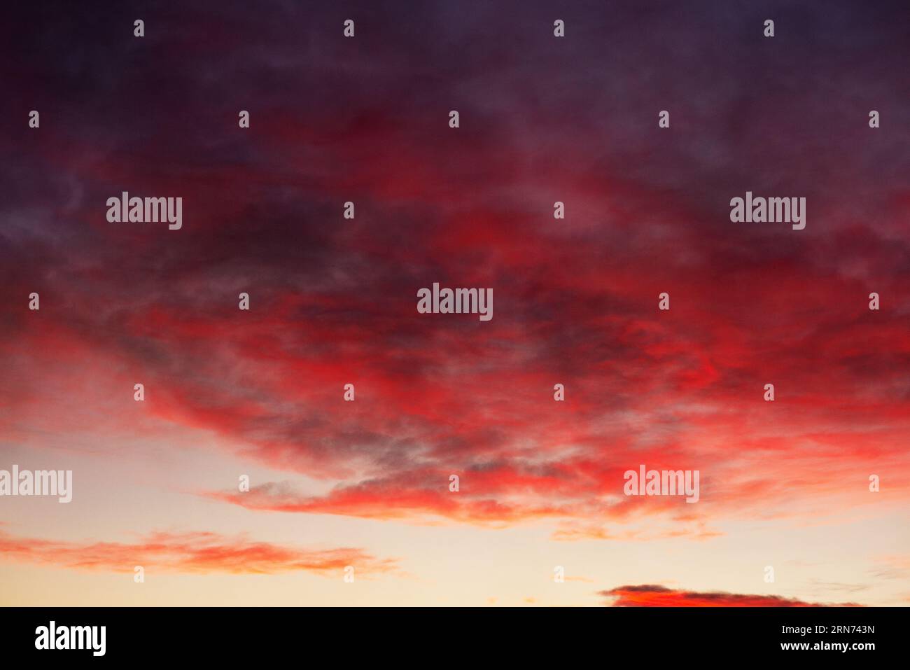 Yellow clouds in sky majestic hi-res stock photography and images - Alamy