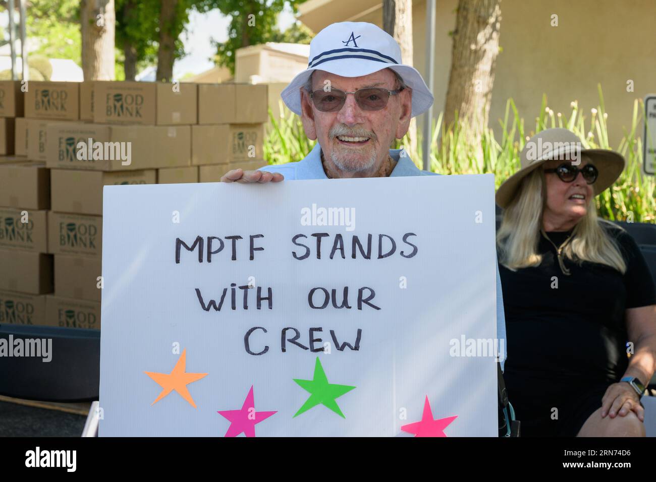 actors and Teamsters Food Drive at the Motion Picture Home Stock Photo ...