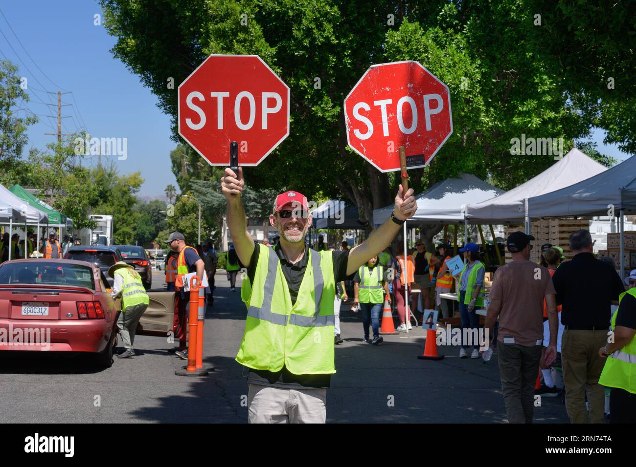 actors and Teamsters Food Drive at the Motion Picture Home Stock Photo ...