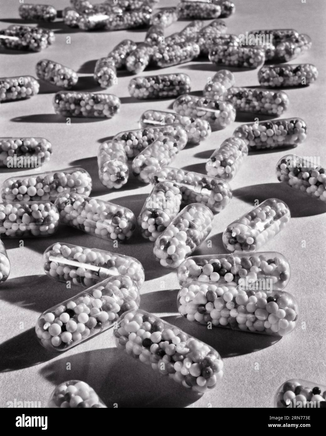 1970s PILLS CAPSULES SCATTERED STREWN ALONG SURFACE - s18631 HAR001 ...