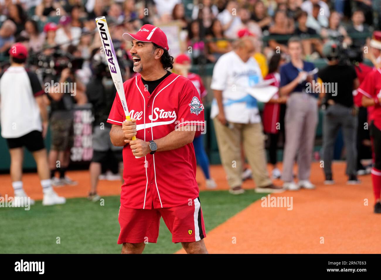 Bill Aydin plays in the Maimonides Medical Center's "Battle for ...