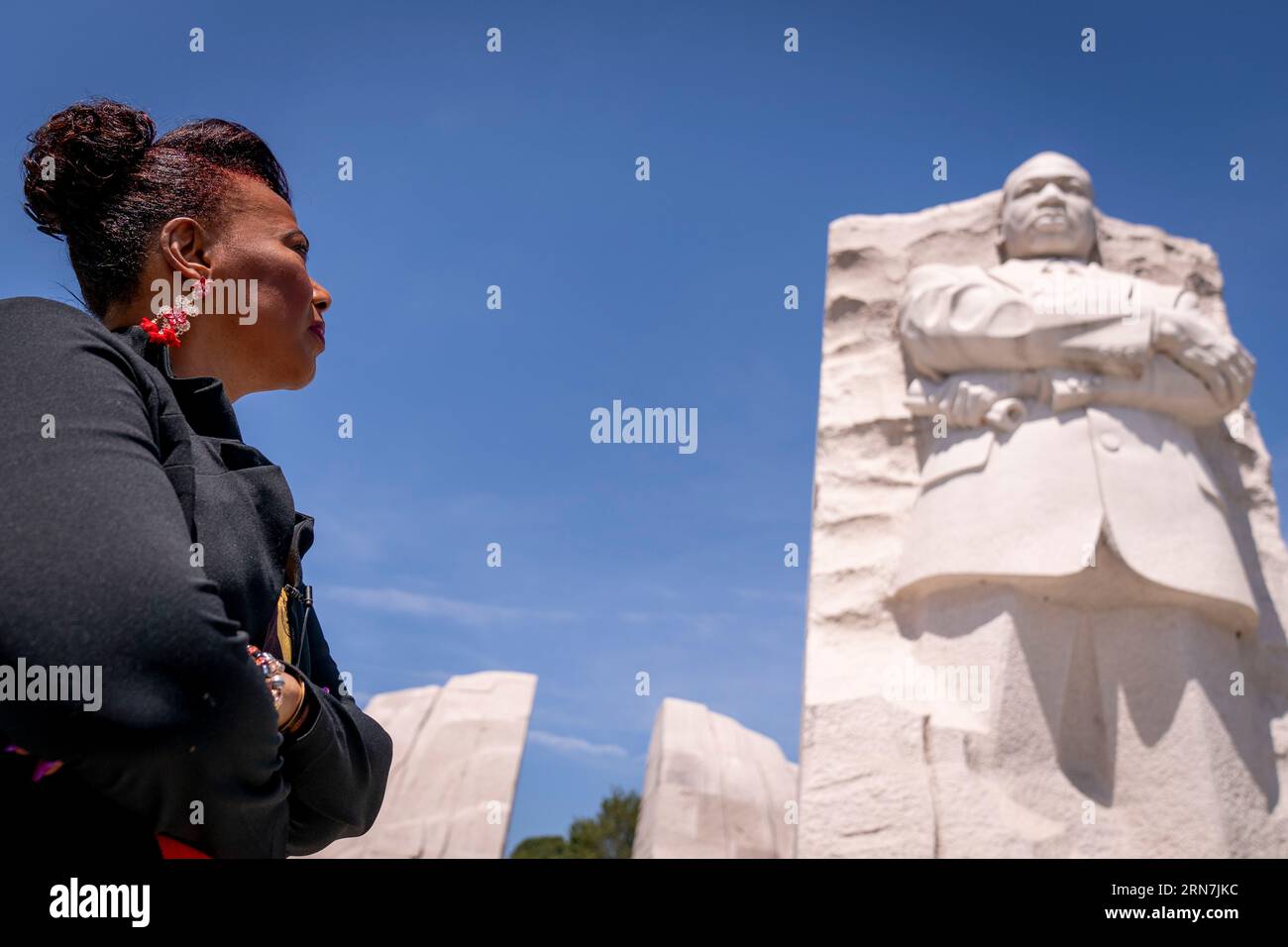 Bernice King, the daughter of Martin Luther King, Jr., looks up at his ...