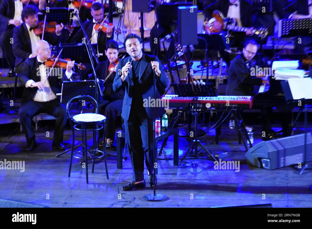 Ravello Maestro Vittorio Grigolo in Ravello for a tribute to Frank ...