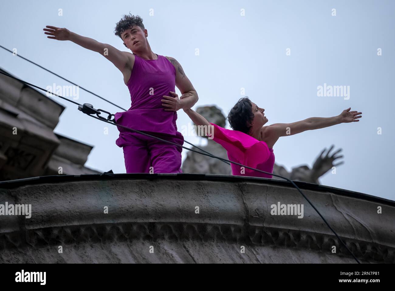 London, UK. 31st August 2023. GDIF: RESURGAM by performers from American dance company BANDALOOP ...