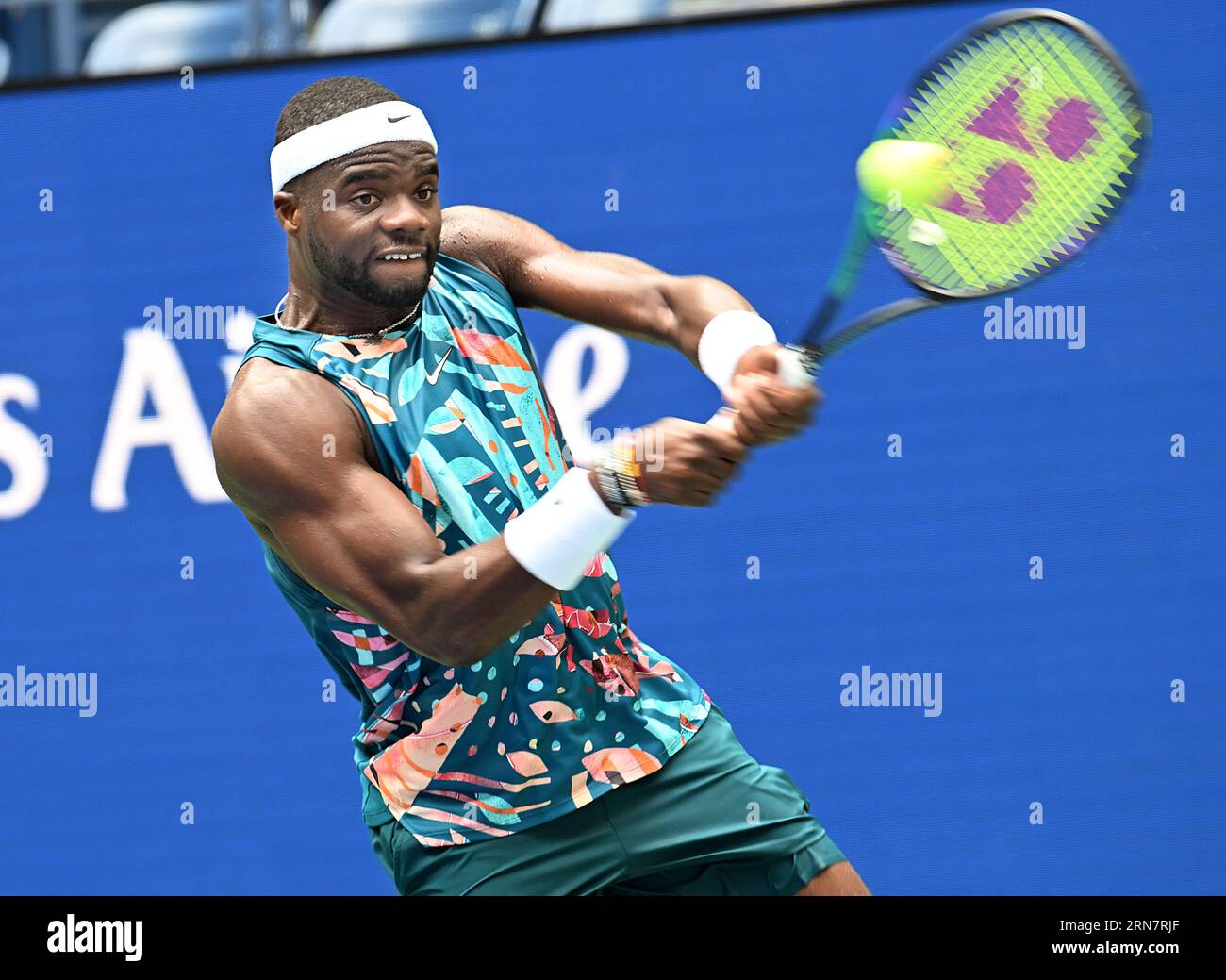 Learner tien hi-res stock photography and images - Alamy