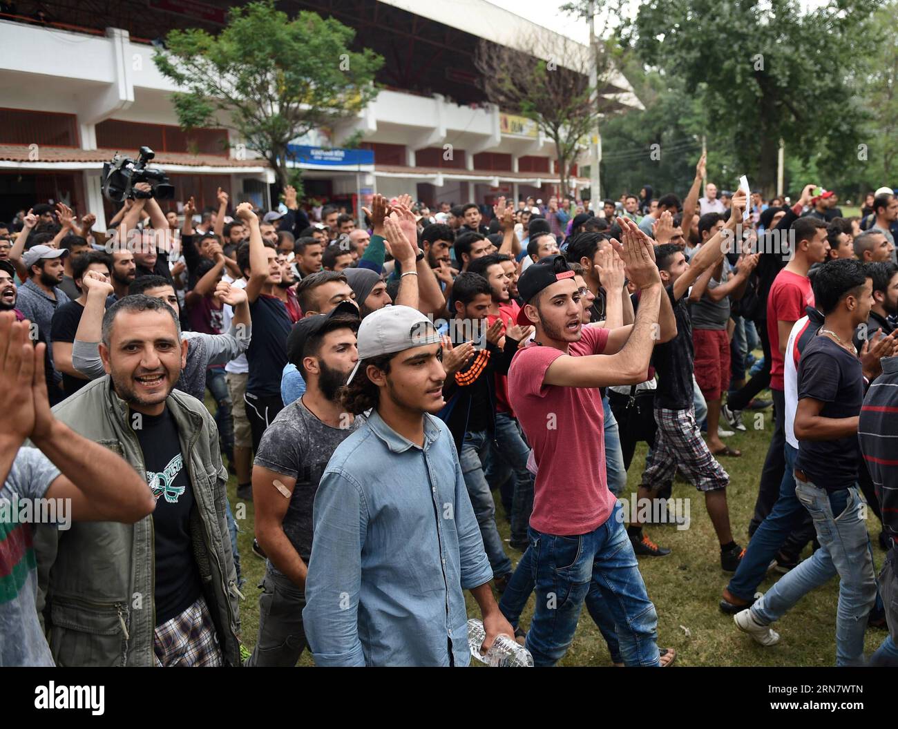 Riot prevention hi-res stock photography and images - Alamy