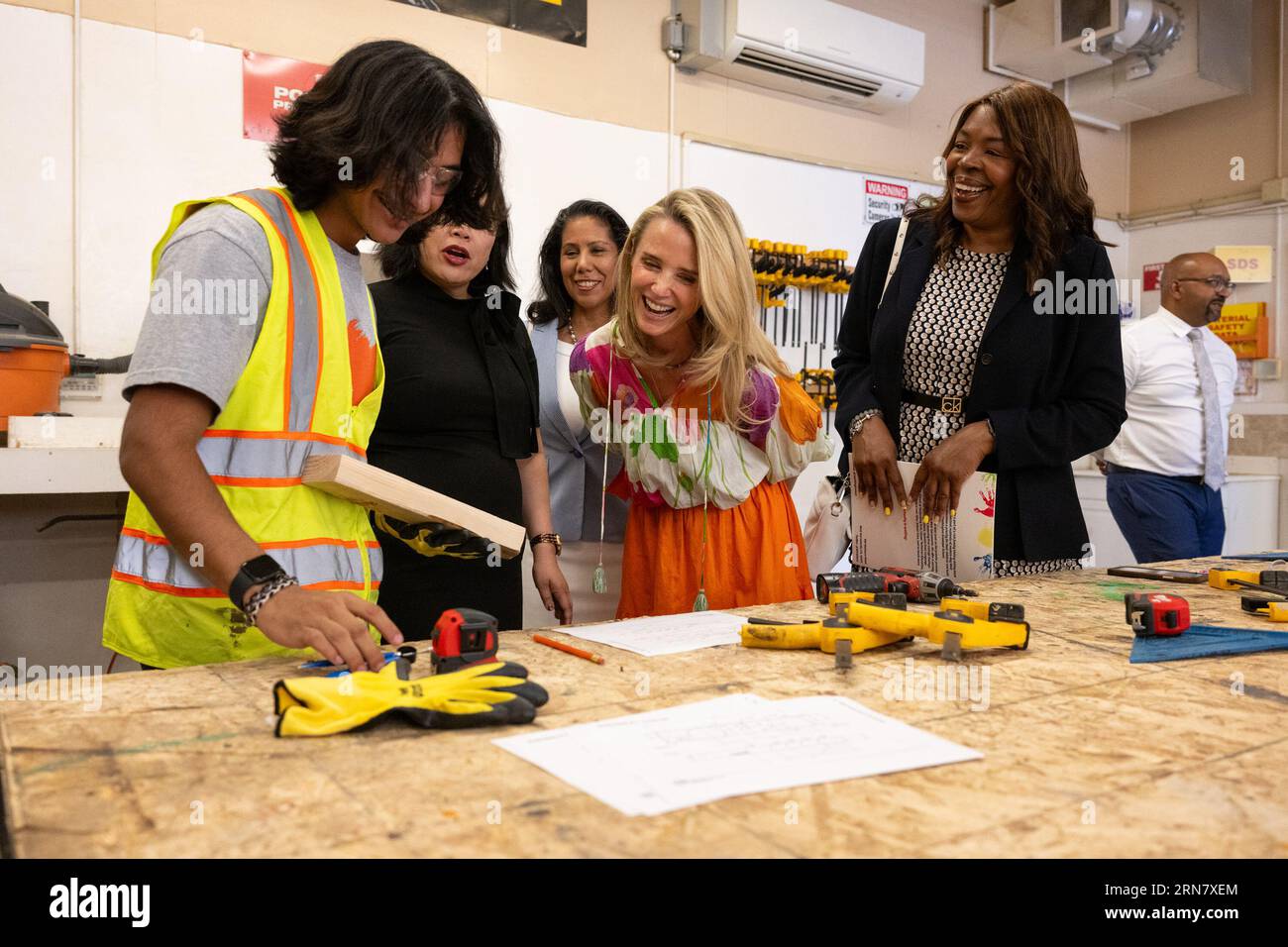Jennifer siebel newsom gavin hi-res stock photography and images - Alamy