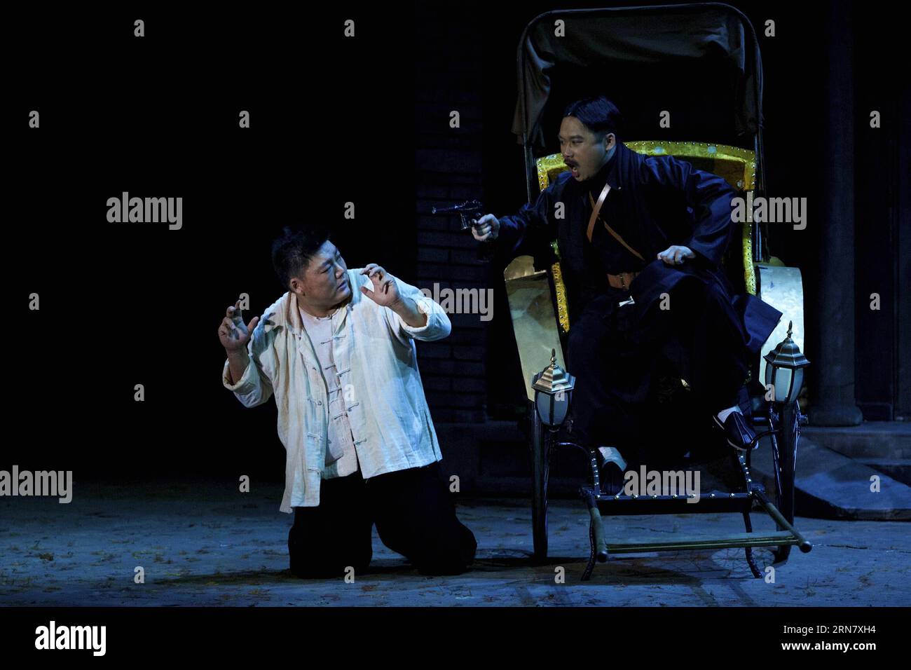 TURIN, Sept. 23, 2015 -- Actor Hanpeng (L) performs in the Chinese ...
