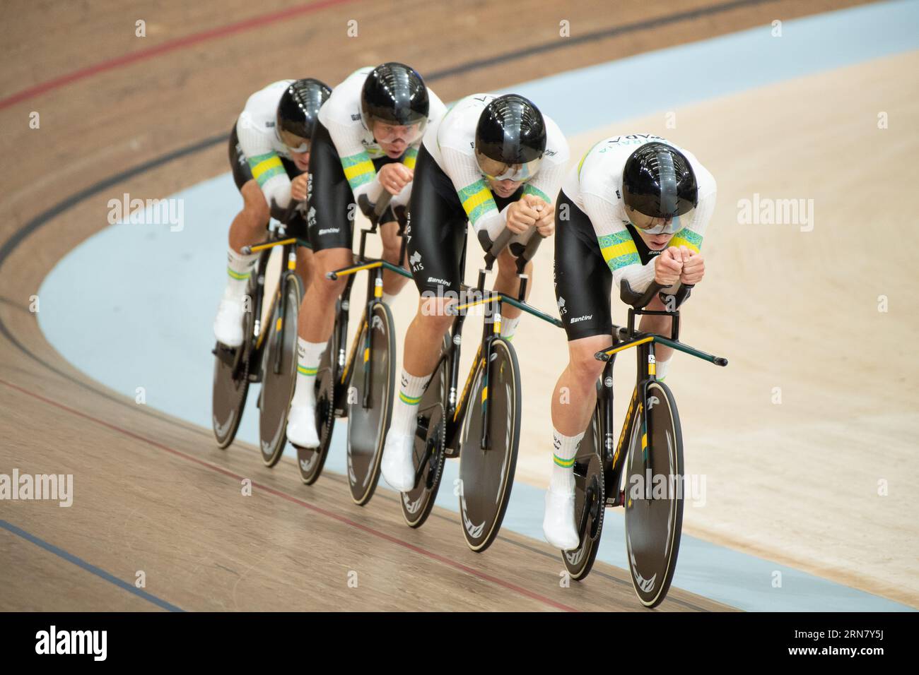 The Australian Men's team pursuit squad during qualifying heats, UCI ...
