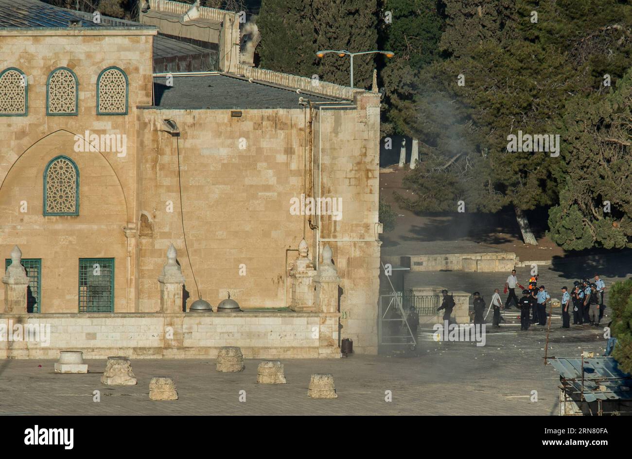 Temple of jerusalem set hi-res stock photography and images - Alamy