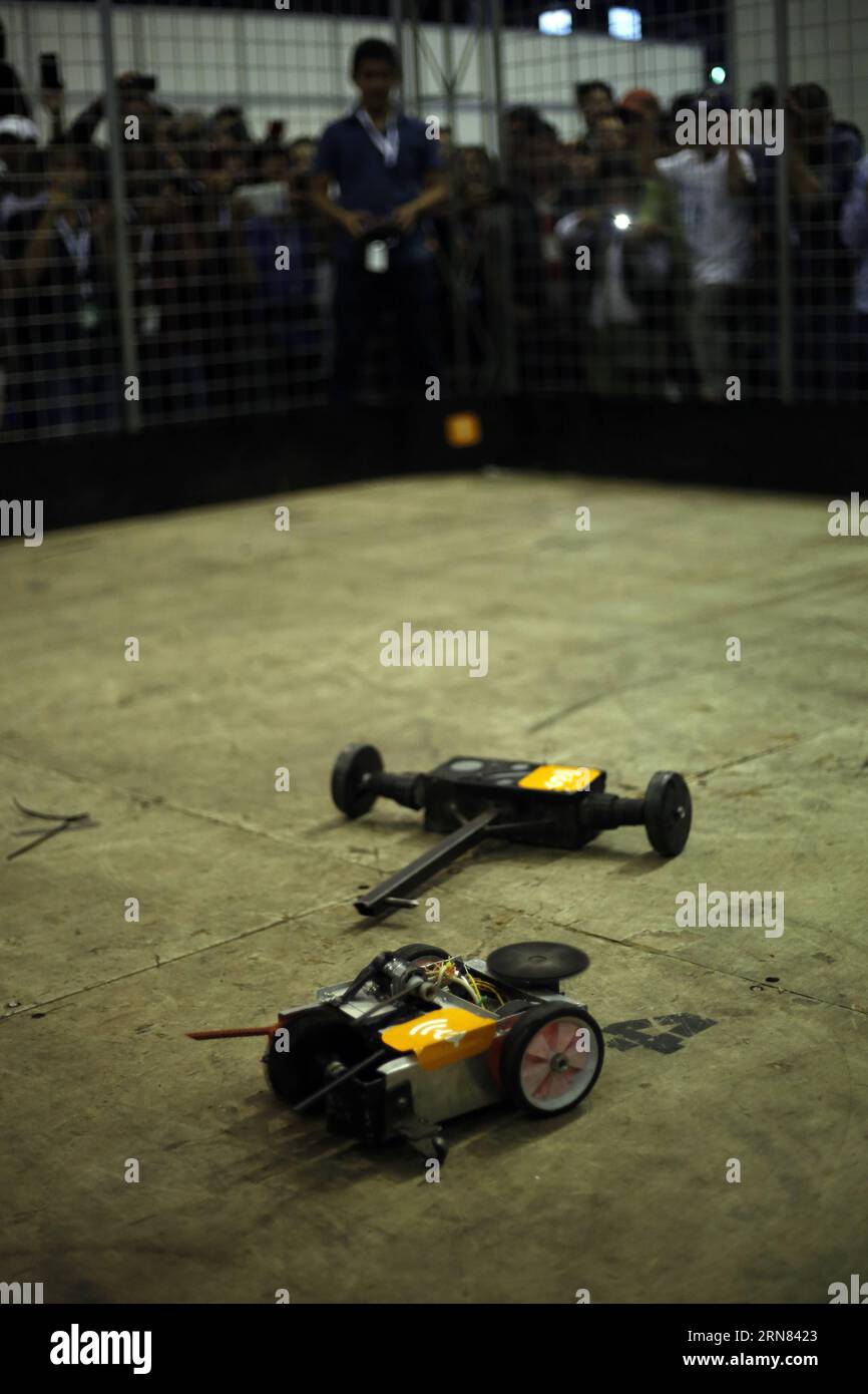 Caged top hi-res stock photography and images - Alamy