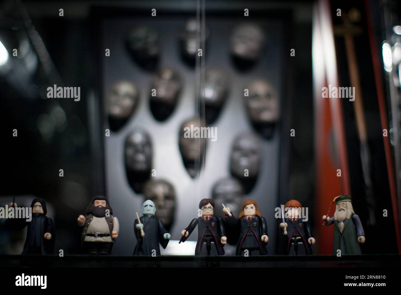 Guinness world record collection hi-res stock photography and images ...