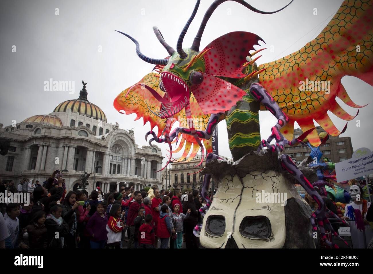 People admire Alebrijes during the 9th Monumental Alebrije Parade and ...