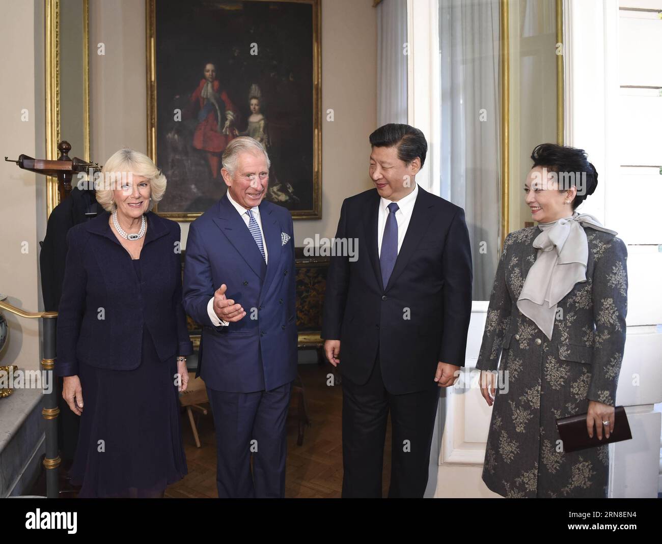 (151020) -- LONDON, Oct. 20, 2015 -- Chinese President Xi Jinping (2nd ...