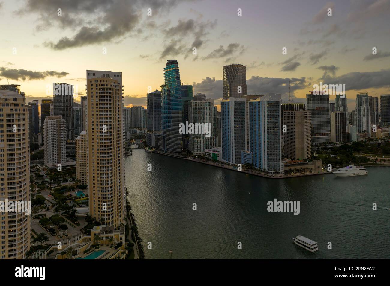 Evening urban landscape of downtown district of Miami Brickell in ...