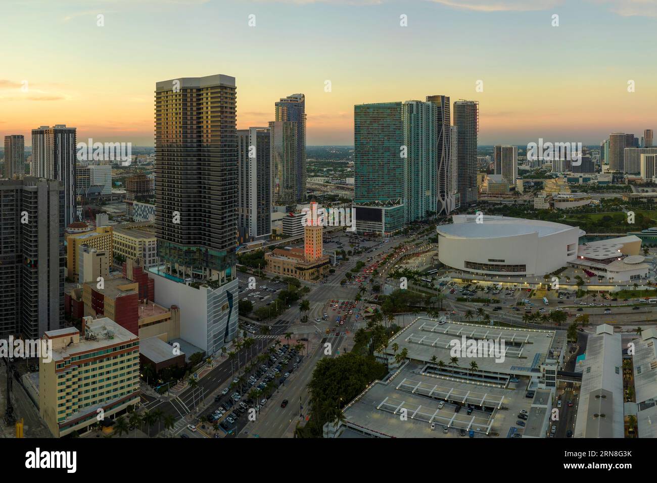 Evening urban landscape of downtown district of Miami Brickell in ...