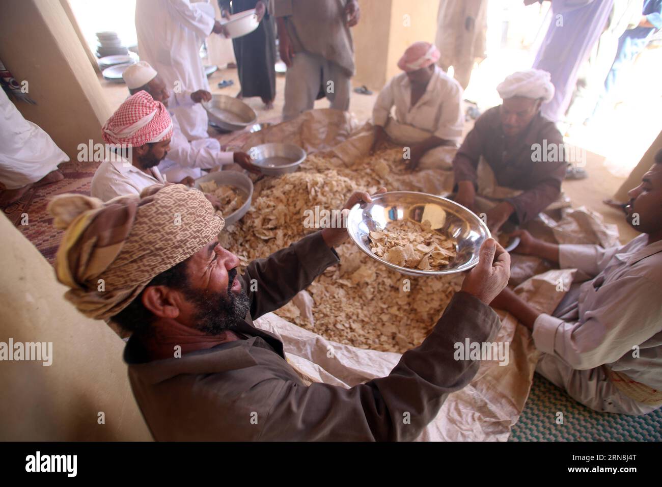 Local men in siwa oasis hi-res stock photography and images - Alamy
