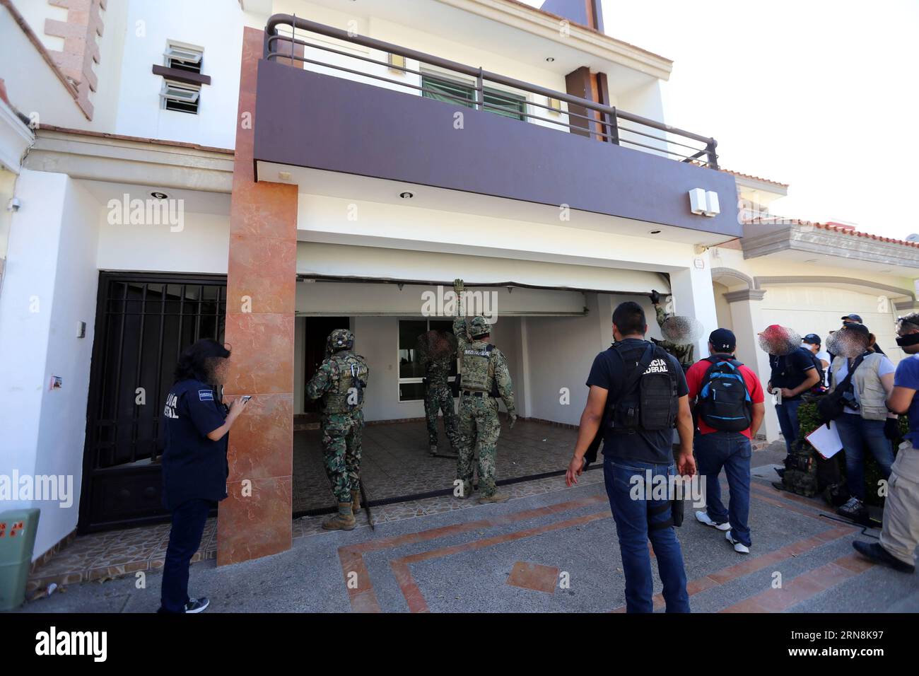 Frisking hi-res stock photography and images - Alamy