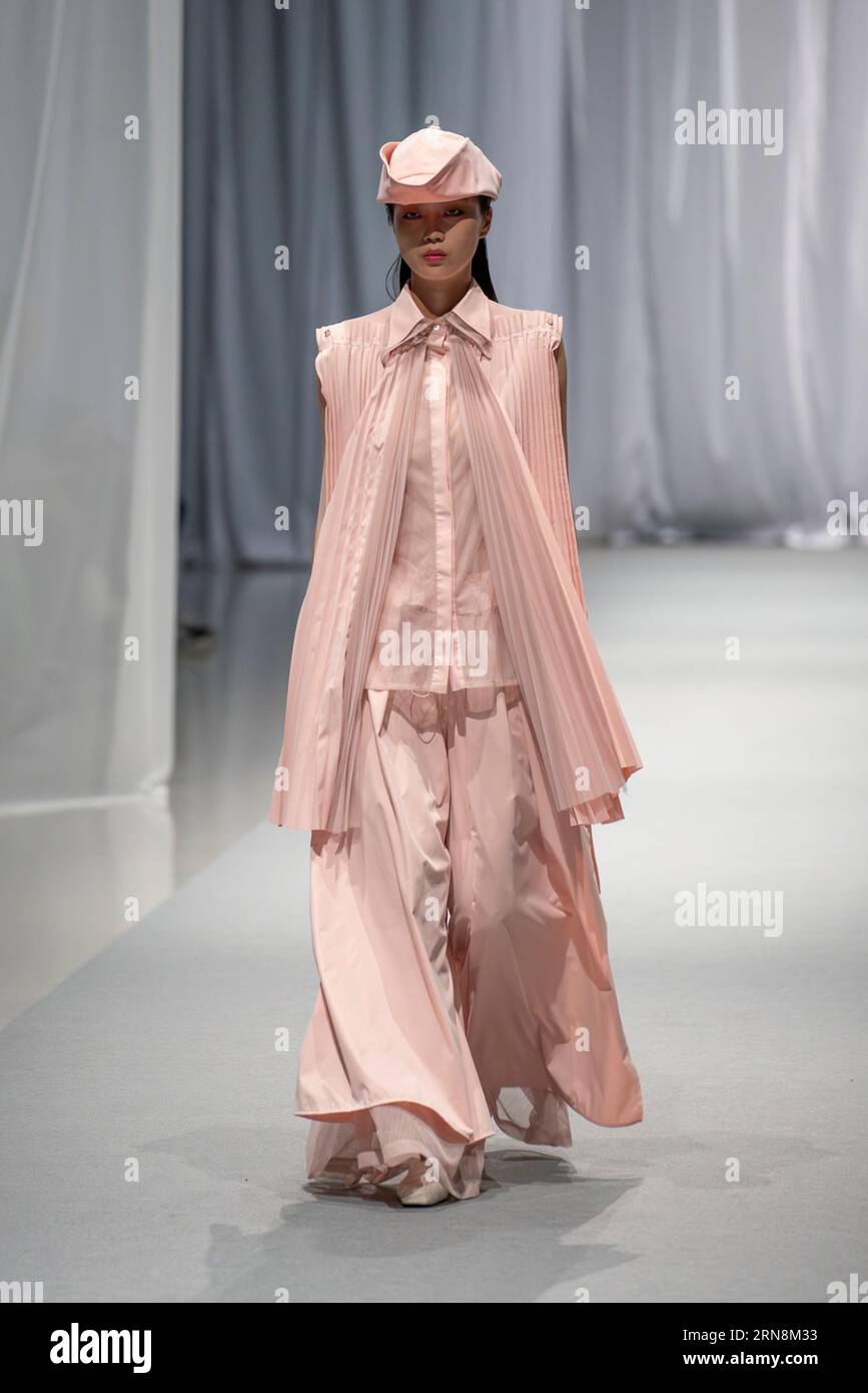 Rakuten fashion week tokyo 2024 hi-res stock photography and images - Alamy