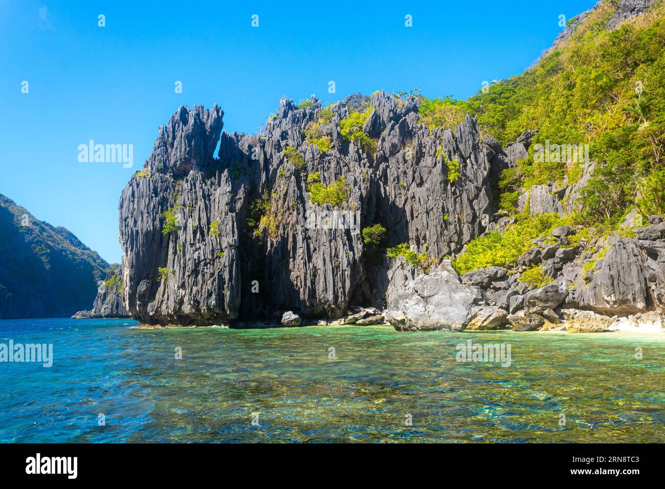 Beach landscape in Palawan island, Philippines. Seven Commando Beach ...