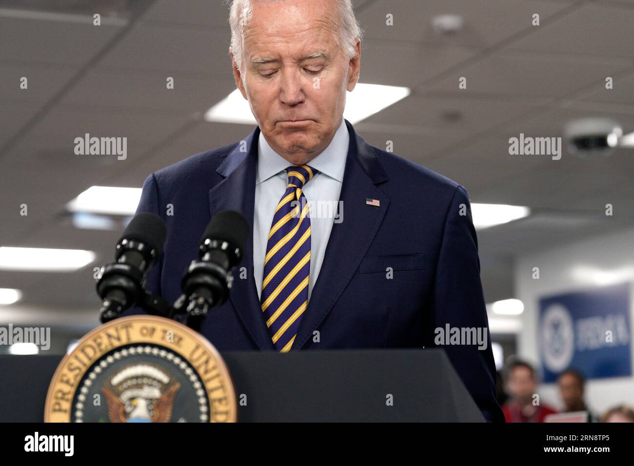 Fema headquarters meeting hi-res stock photography and images - Alamy