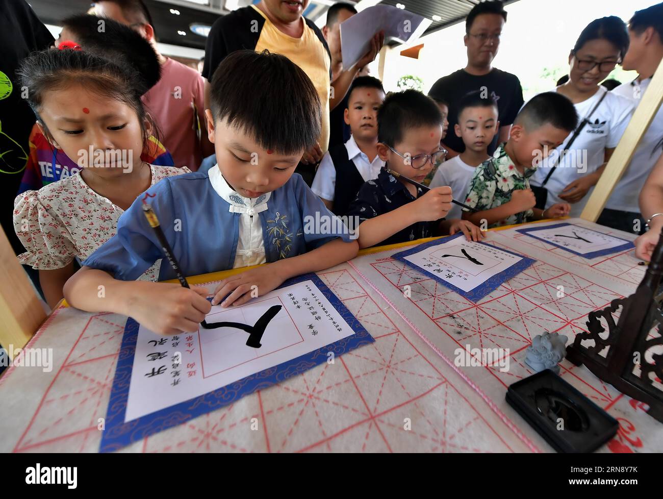 **CHINESE MAINLAND, HONG KONG, MACAU AND TAIWAN OUT** The first grade ...