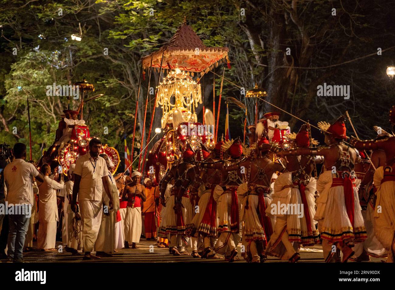 Homagama, Homagama, Sri Lanka. 30th Aug, 2023. Esala Perahera festival ...