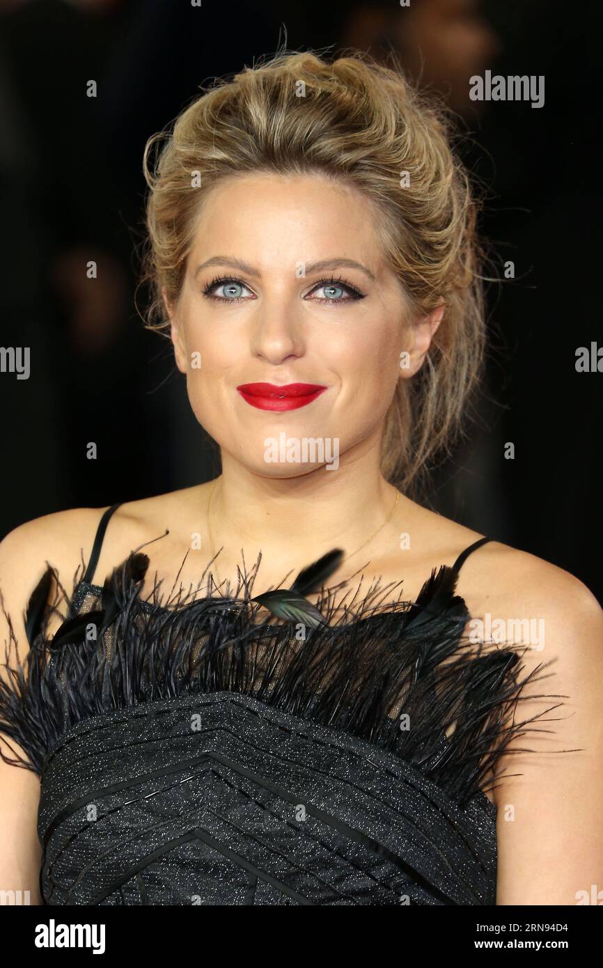 Olivia Cox attends the 'Murder On The Orient Express' World Premiere ...