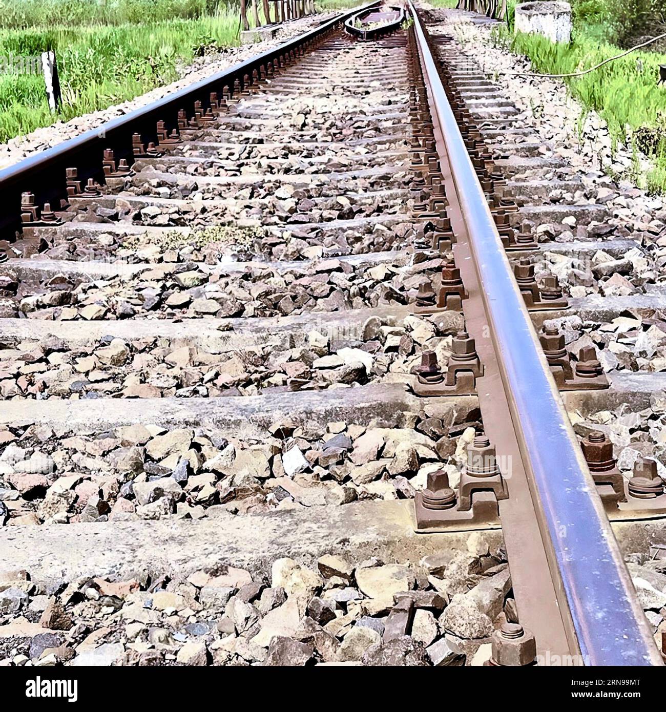 Old delhi railway station hi-res stock photography and images - Alamy